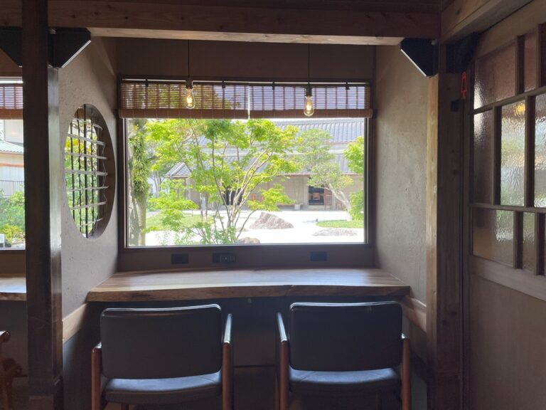 【jin cafe(ジン・カフェ)】富士市のJR吉原駅前にある築100年余りの古民家カフェへ。 | くるたび